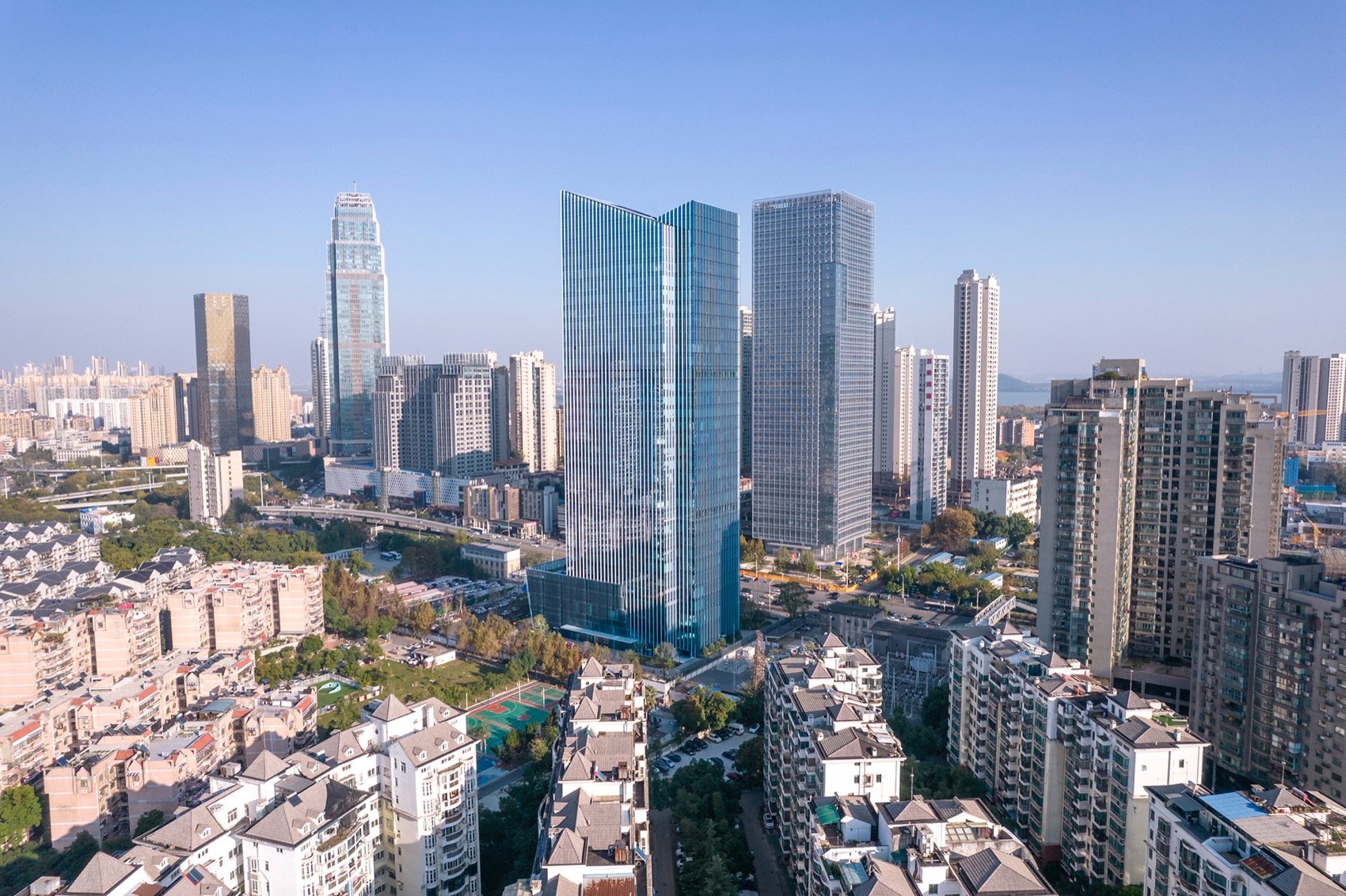 Hubei United Investment Technology Tower by WoWA - 谷德设计网