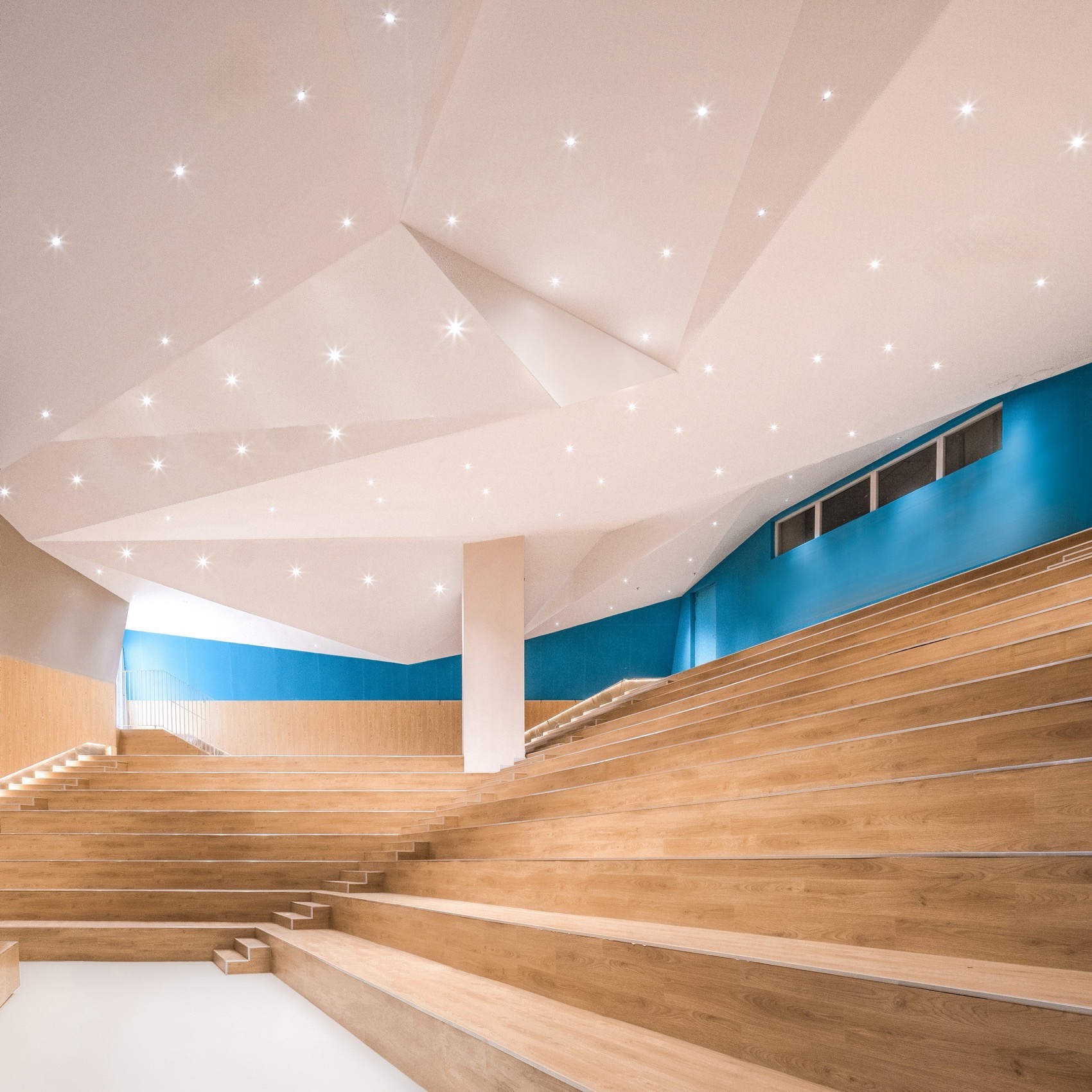 Run Tang School by Inclusive Architectural Practice - 谷德设计网