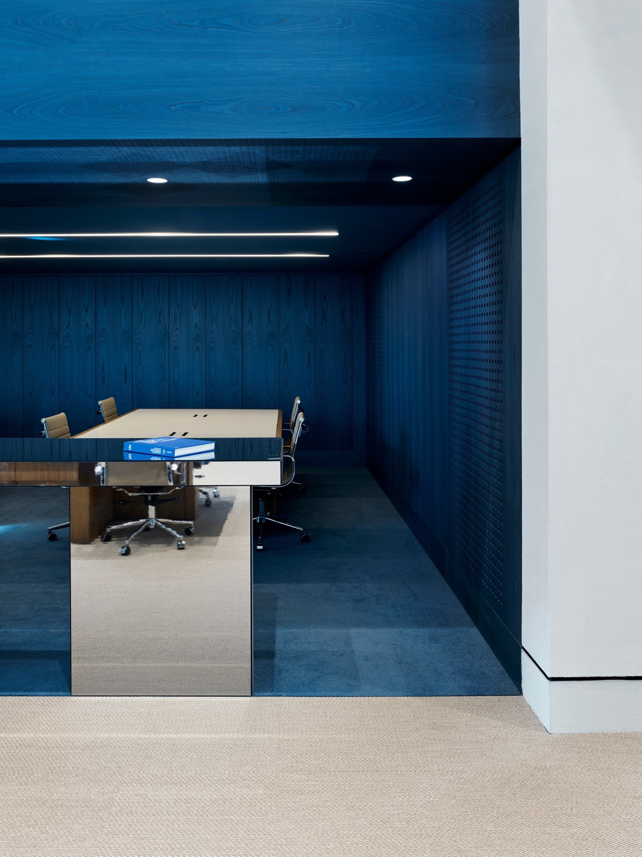 Özlenir Headquarter by URBANJOBS - 谷德设计网