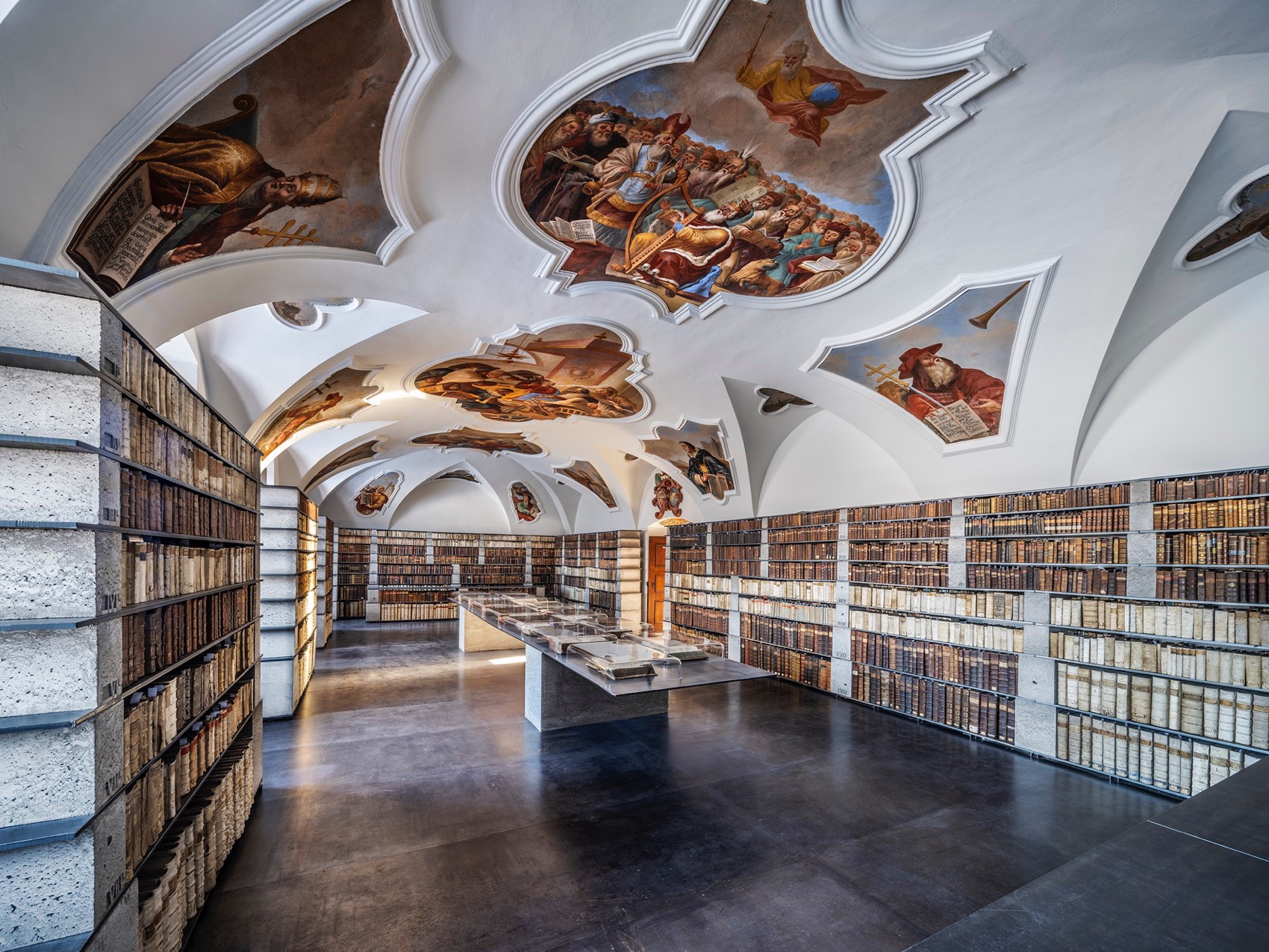 Library in the monastery Želiv by Šépka architekti - 谷德设计网