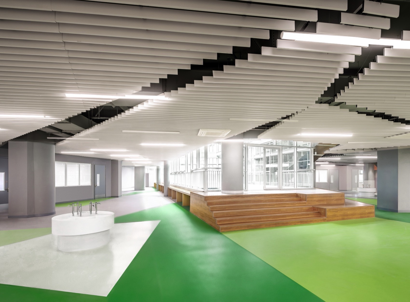 Run Tang School by Inclusive Architectural Practice - 谷德设计网