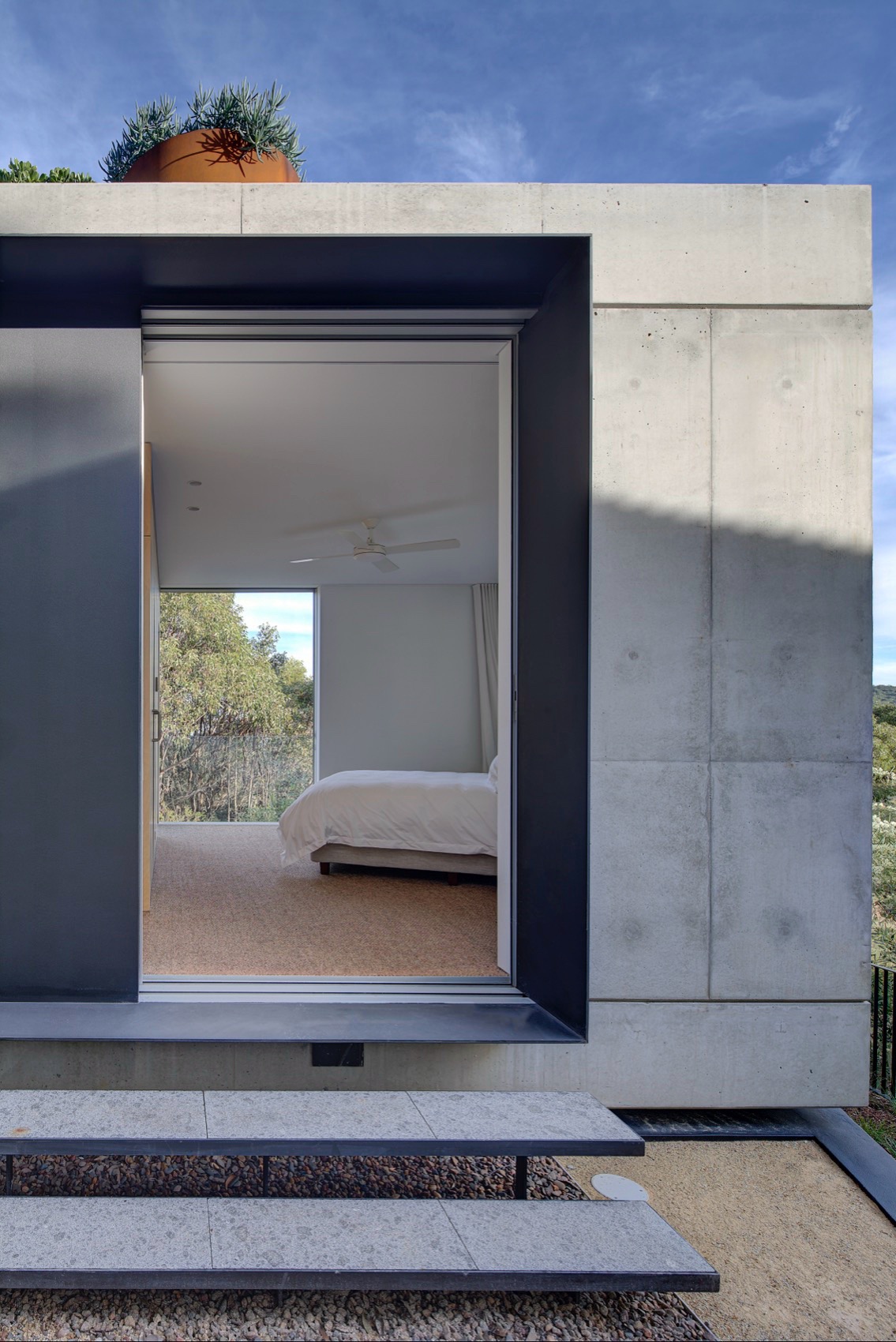 HOUSE ACUTE by MCK Architecture & Interiors - 谷德设计网