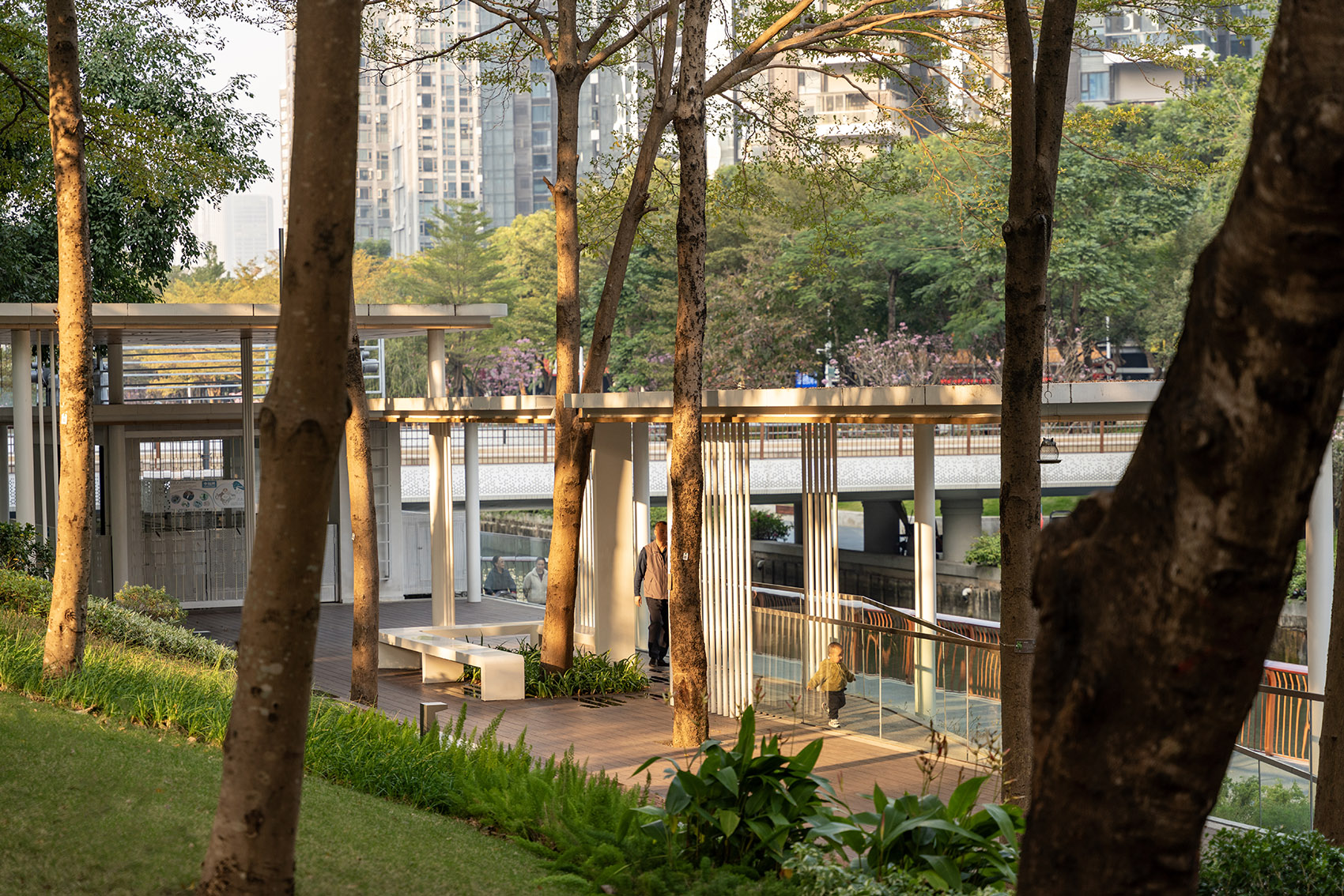 2024 IFLA AAPME Award of Honour in Energy and Carbon Reduction: Houhai ...