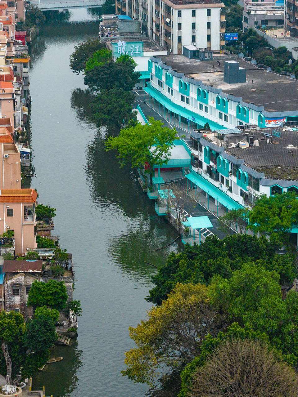 The Transformation of Longjiang Old Street by Atelier cnS - 谷德设计网