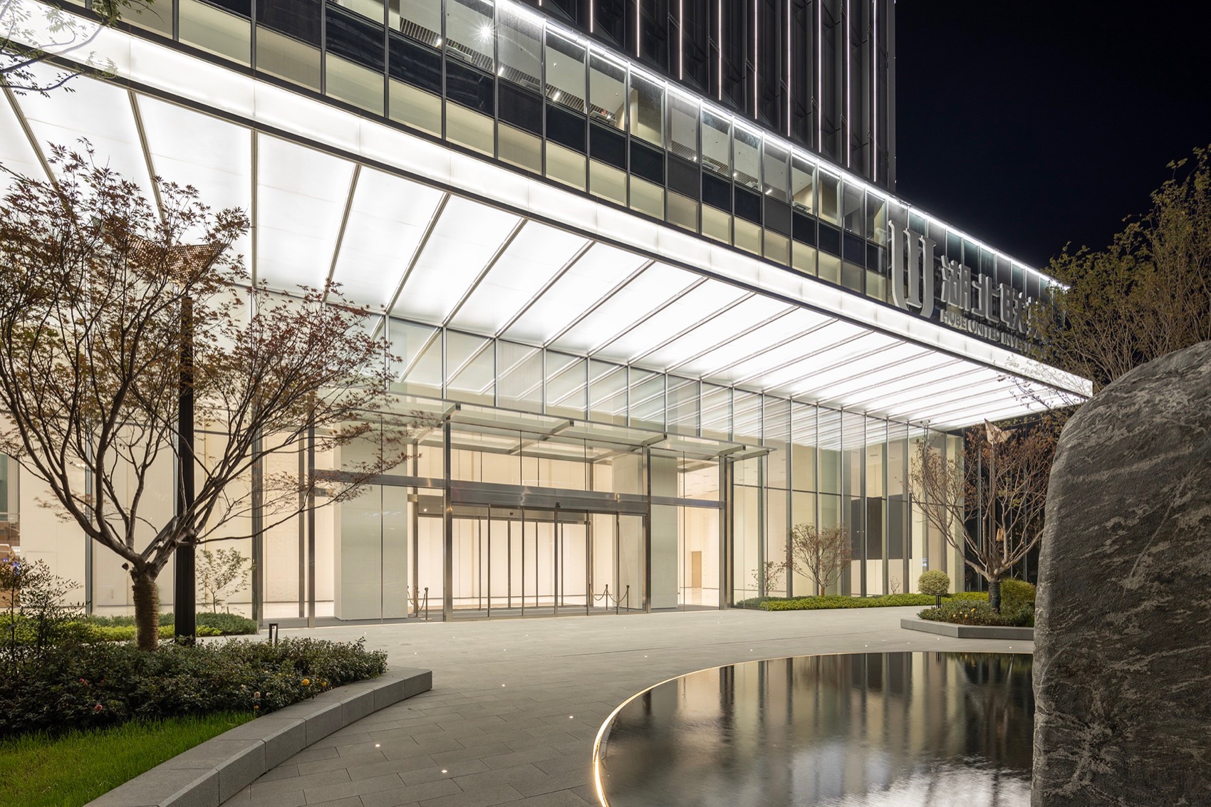 Hubei United Investment Technology Tower by WoWA - 谷德设计网
