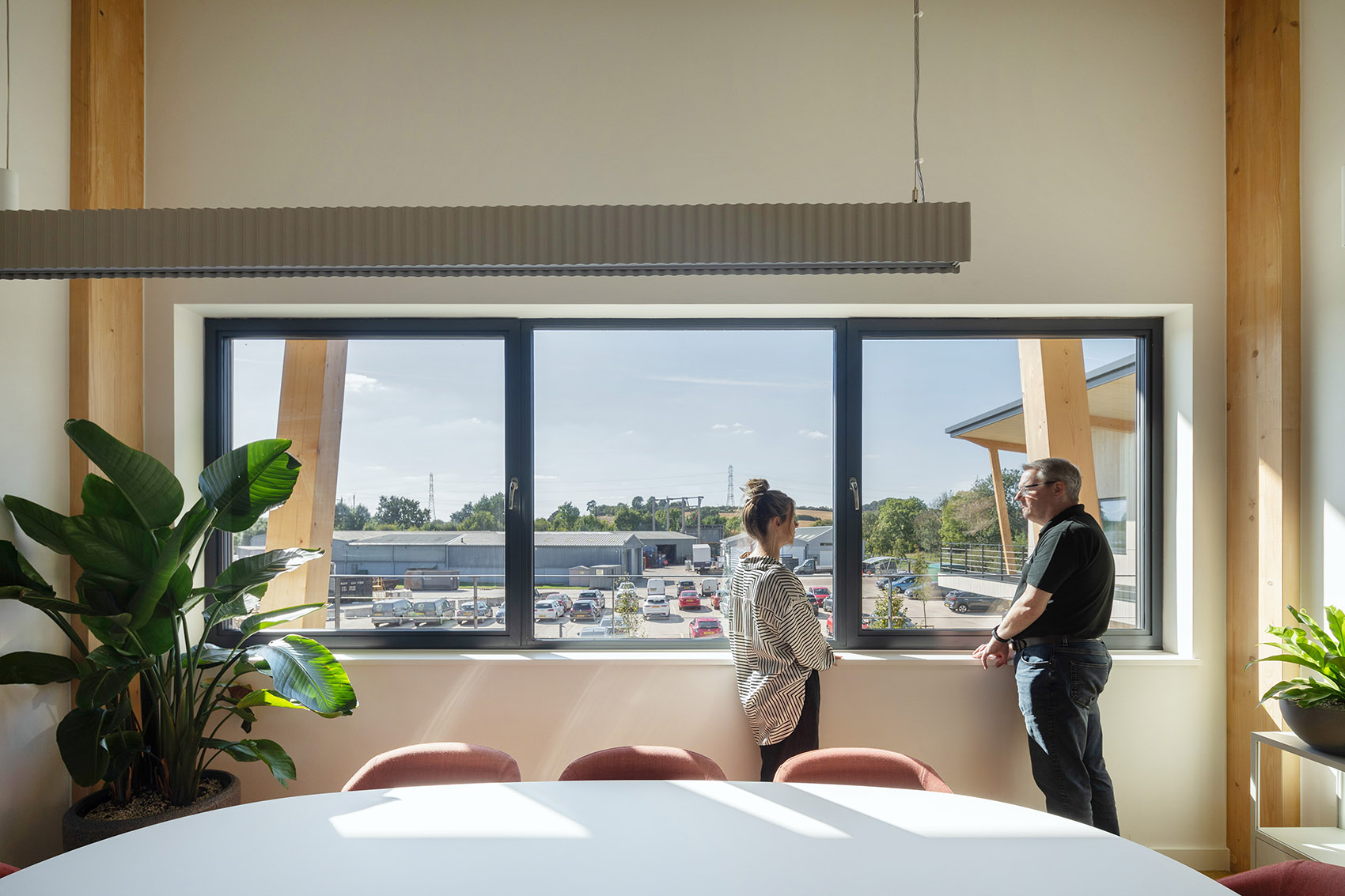 Unusual Rigging HQ by Corstorphine & Wright - 谷德设计网