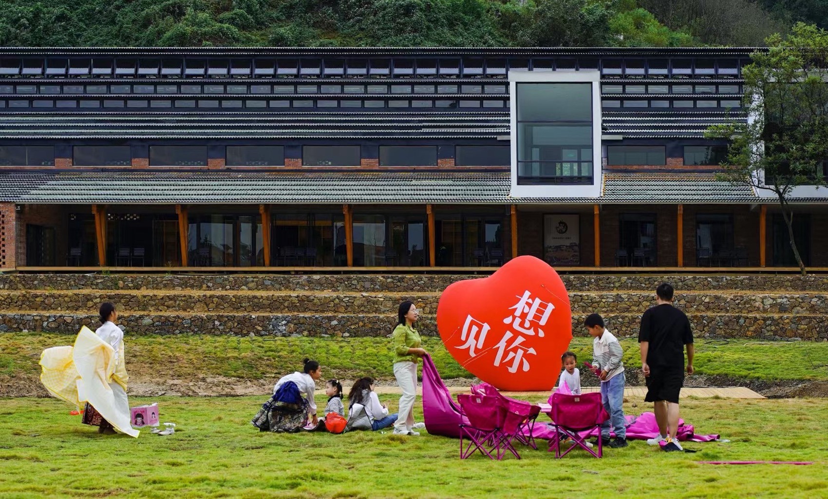 Taoli- Zhaoshan Village Center by SUP Atelier of THAD - 谷德设计网