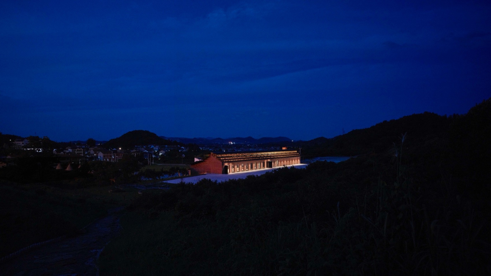 Taoli- Zhaoshan Village Center by SUP Atelier of THAD - 谷德设计网