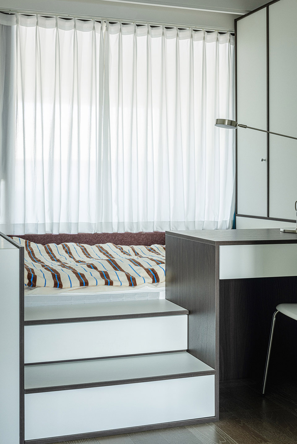 Color Emotion Interior Design by Chuan Yi Design - 谷德设计网