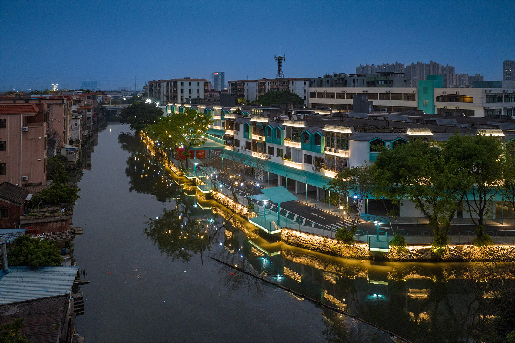 The Transformation of Longjiang Old Street by Atelier cnS - 谷德设计网