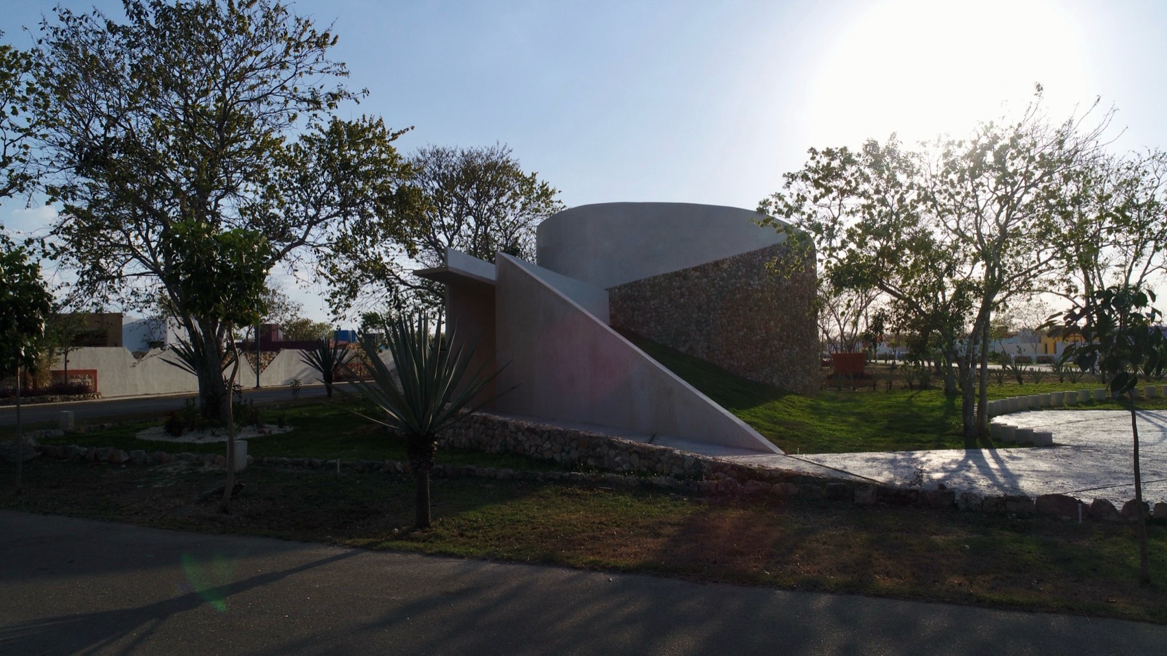 Ikal by Cabrera Arqs - 谷德设计网