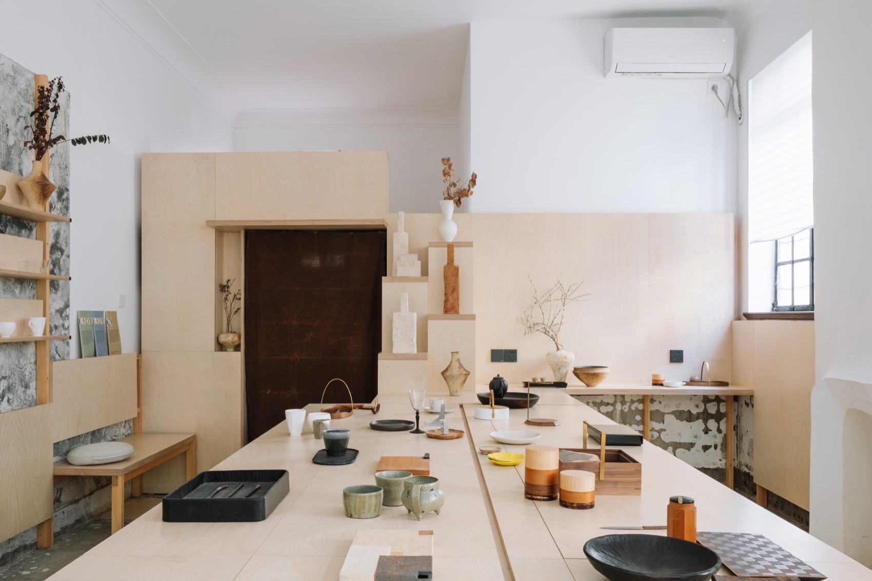 Office FUU + ZASUI Space Renovation by Office FUU - 谷德设计网
