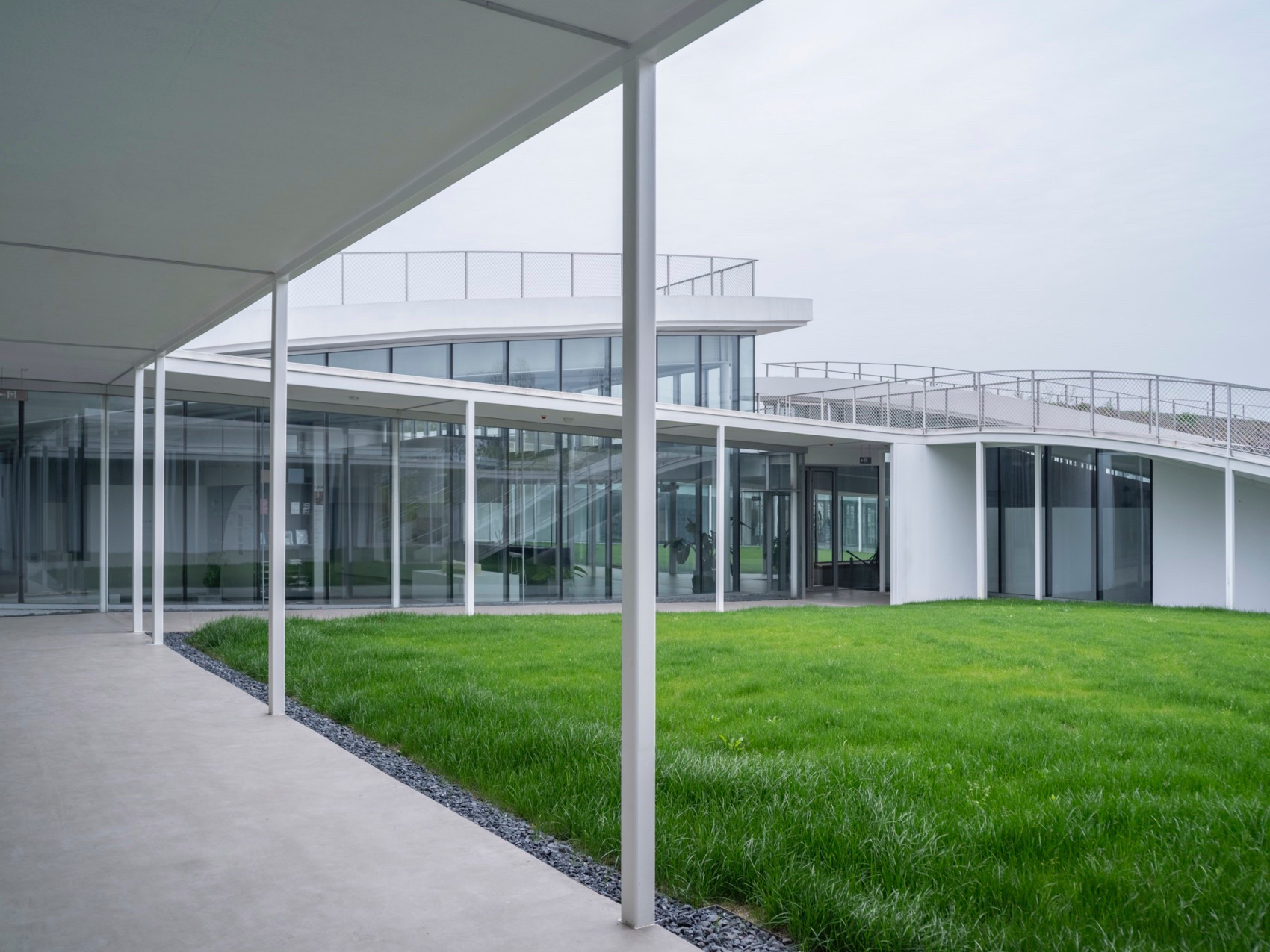 Anji Creative & Design Center by Atelier Deshaus - 谷德设计网