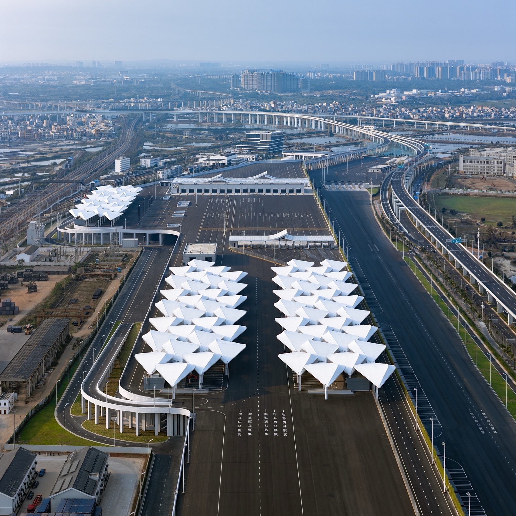 Haikou New Port Area “Second-Tier Customs” Cargo Inspection Facility by ...