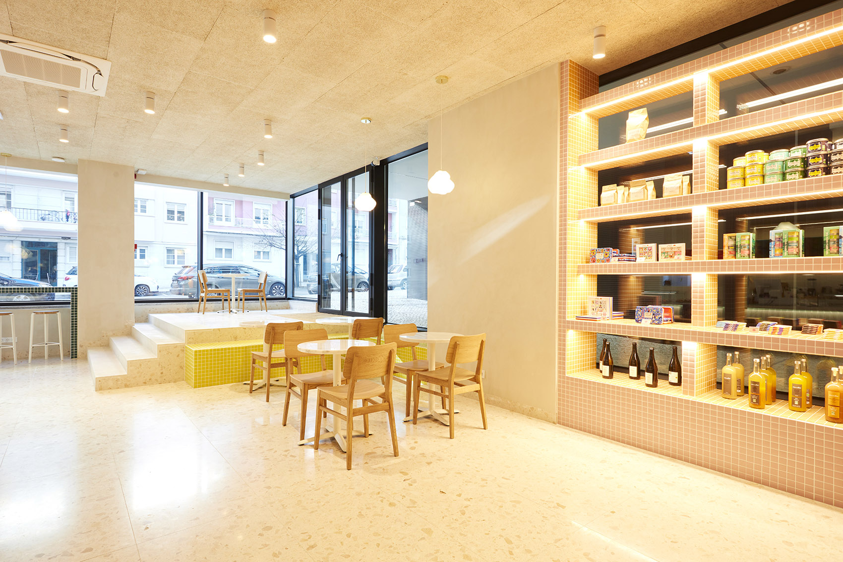 Bom Bom by StudioBom - 谷德设计网