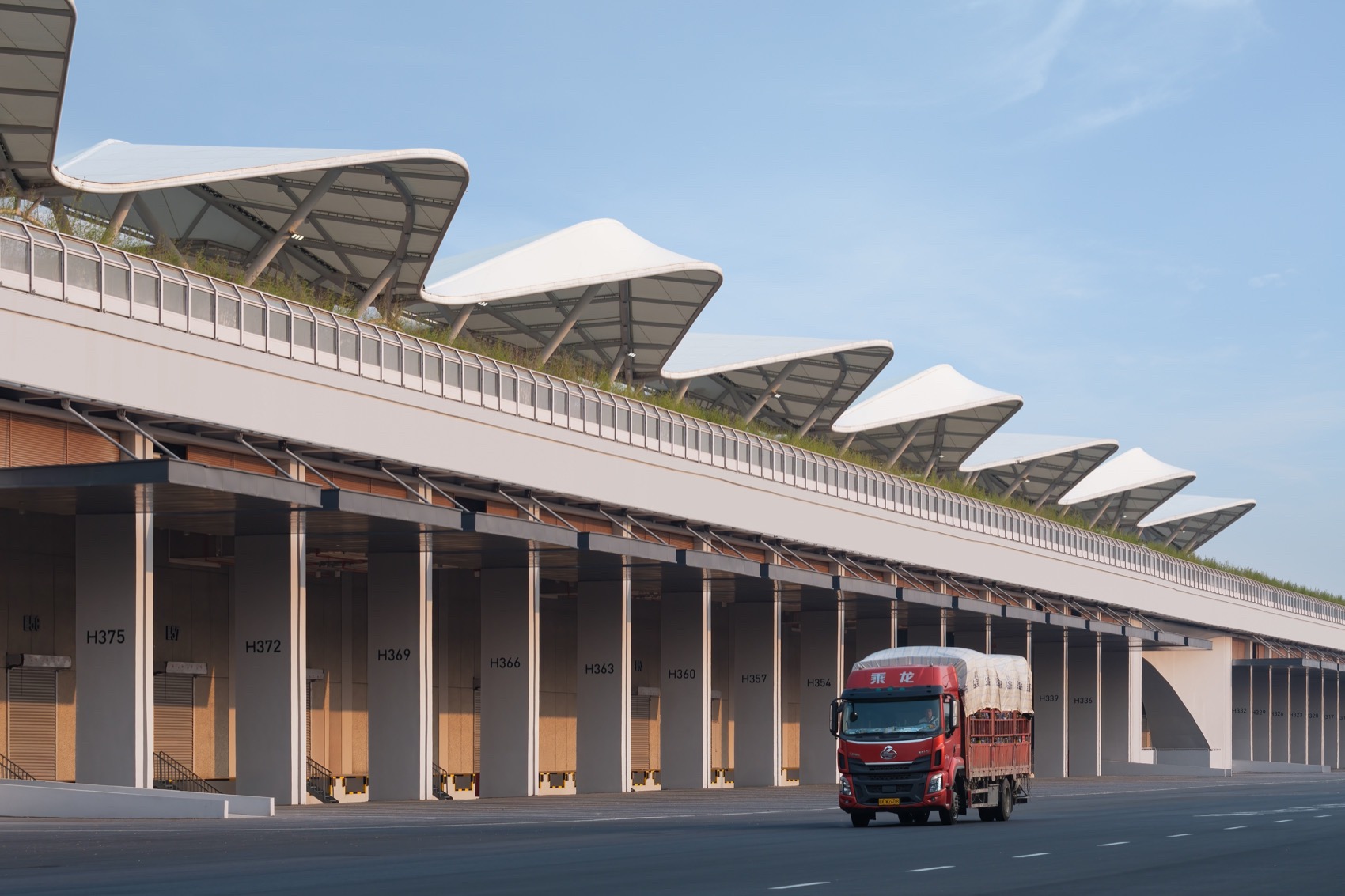 Haikou New Port Area “Second-Tier Customs” Cargo Inspection Facility by ...