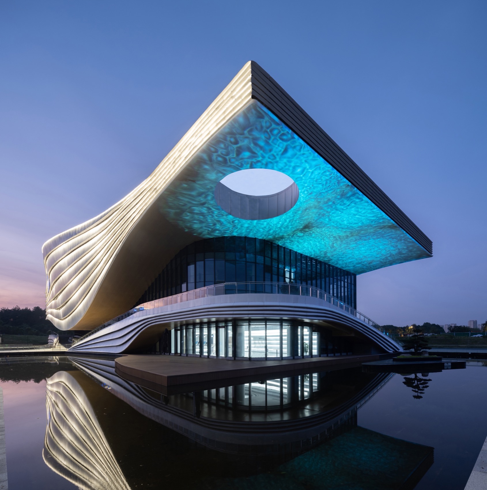 The Temporary Exhibition Hall of Jinyi Free Trade Zone by China United ...