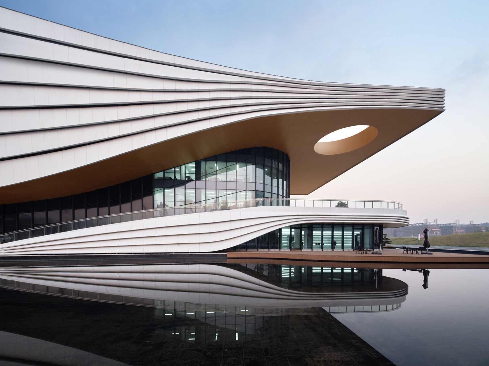 The Temporary Exhibition Hall of Jinyi Free Trade Zone by China United ...