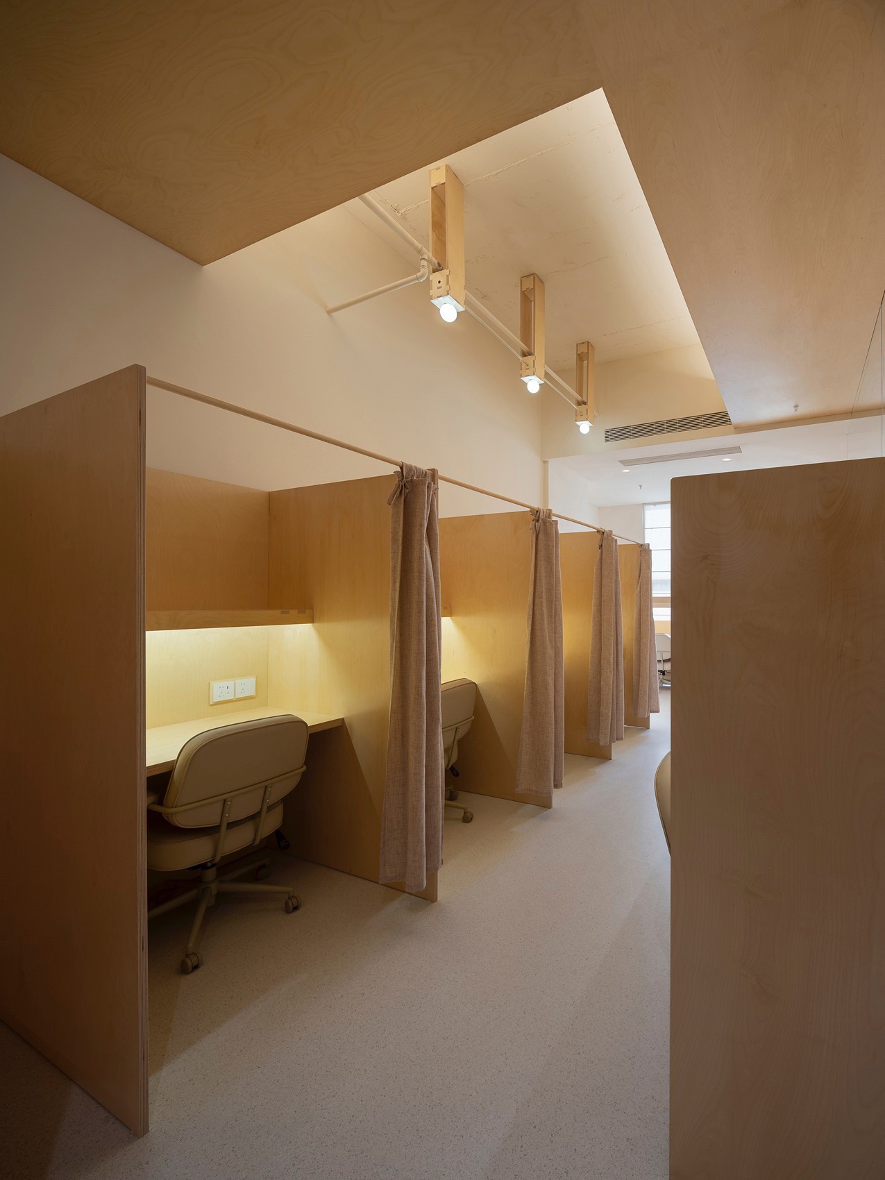 Yixin Space Study Room by Atelier d’More - 谷德设计网