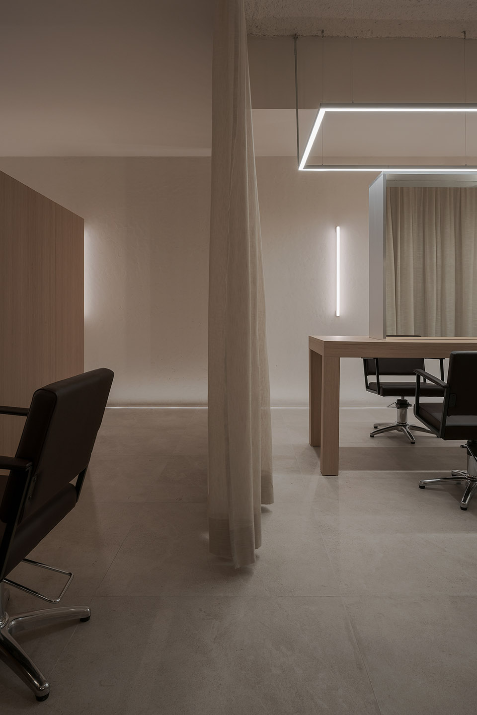 Carlos Pons beauty center by NAN Arquitectos - 谷德设计网
