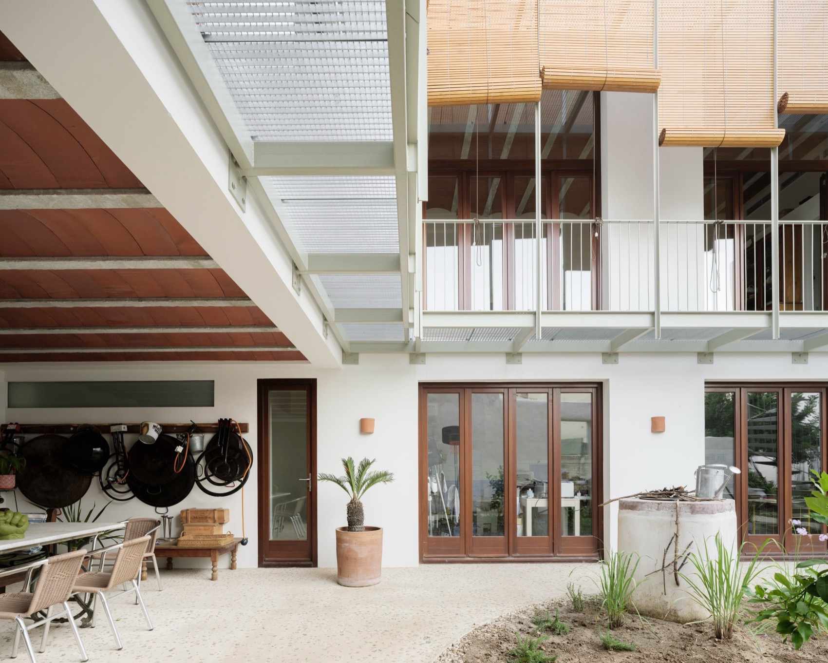 Casa Xaló by Langarita Navarro Arquitectos - 谷德设计网