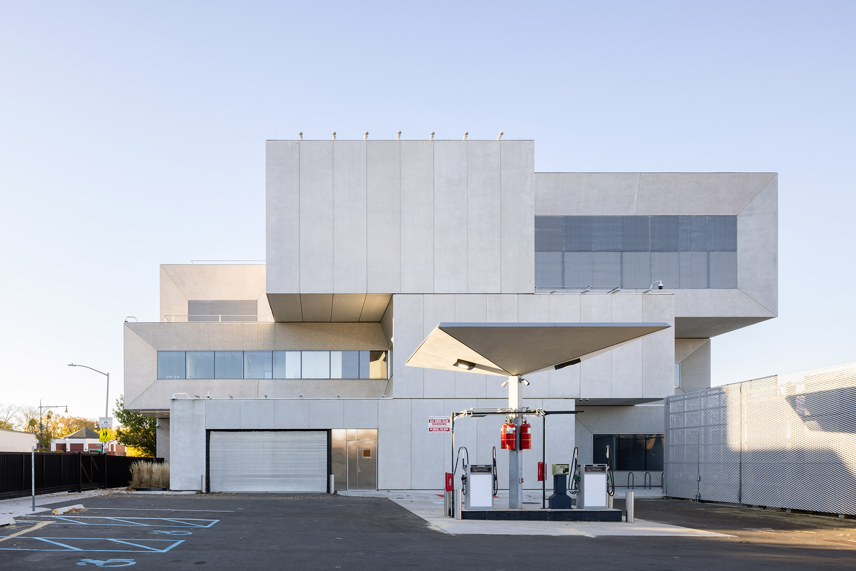 NYPD 40th Precinct New York, United States by BIG - 谷德设计网