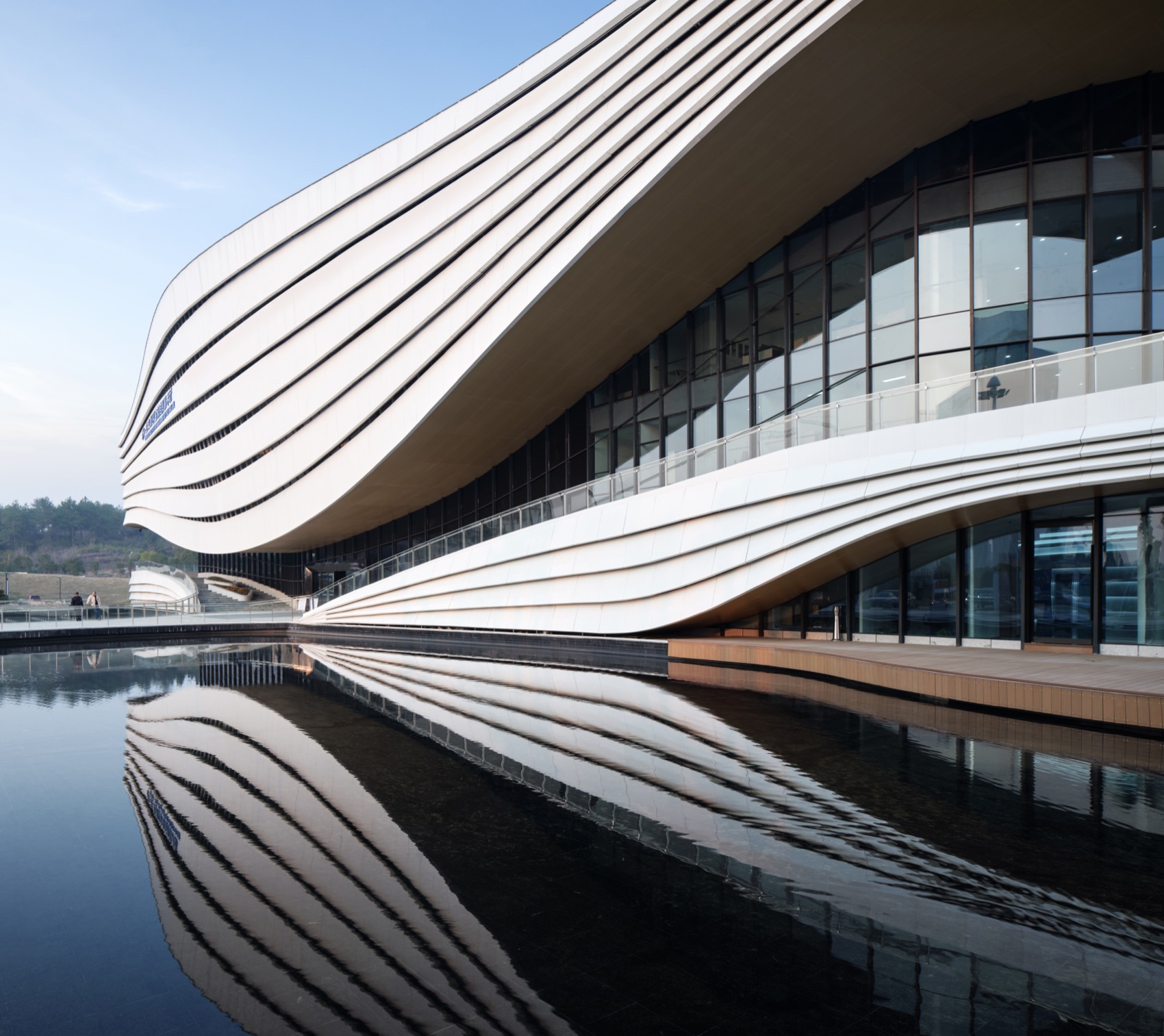 The Temporary Exhibition Hall of Jinyi Free Trade Zone by China United ...