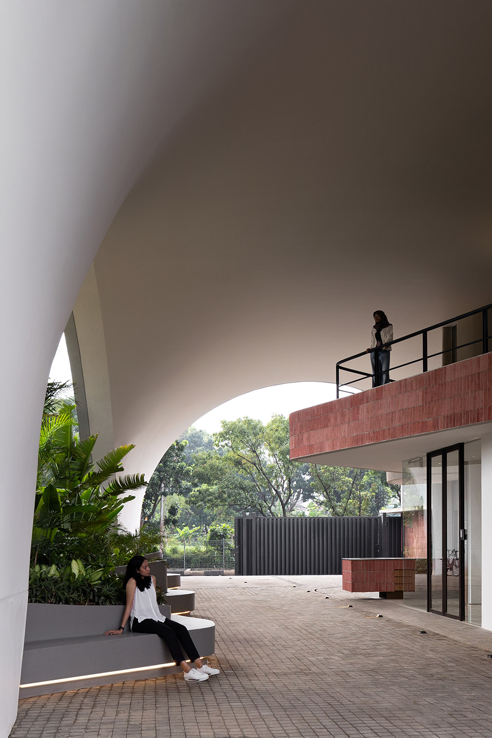 Sagehaus Office Garden by RAD+ar - 谷德设计网