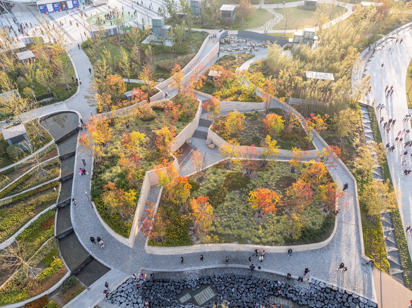 Lion Mountain Park by TLS Landscape Architecture - 谷德设计网