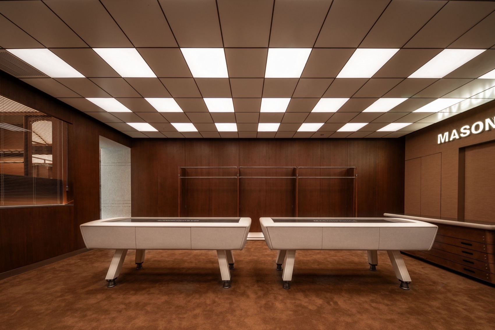 MASONPRINCE Flagship Store (UpperHills, Shenzhen) by TOMO Design - 谷德设计网