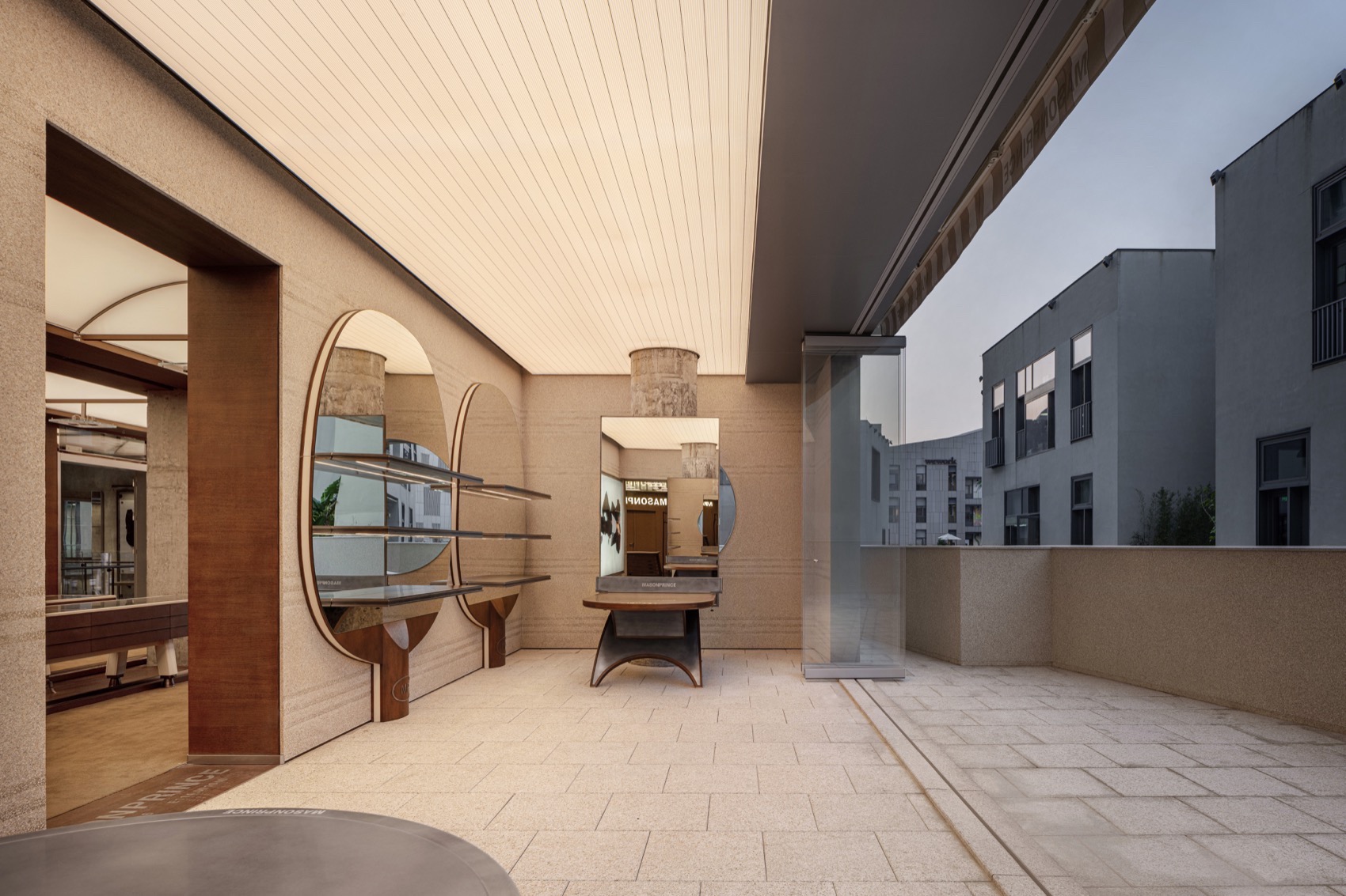 MASONPRINCE Flagship Store (UpperHills, Shenzhen) by TOMO Design - 谷德设计网