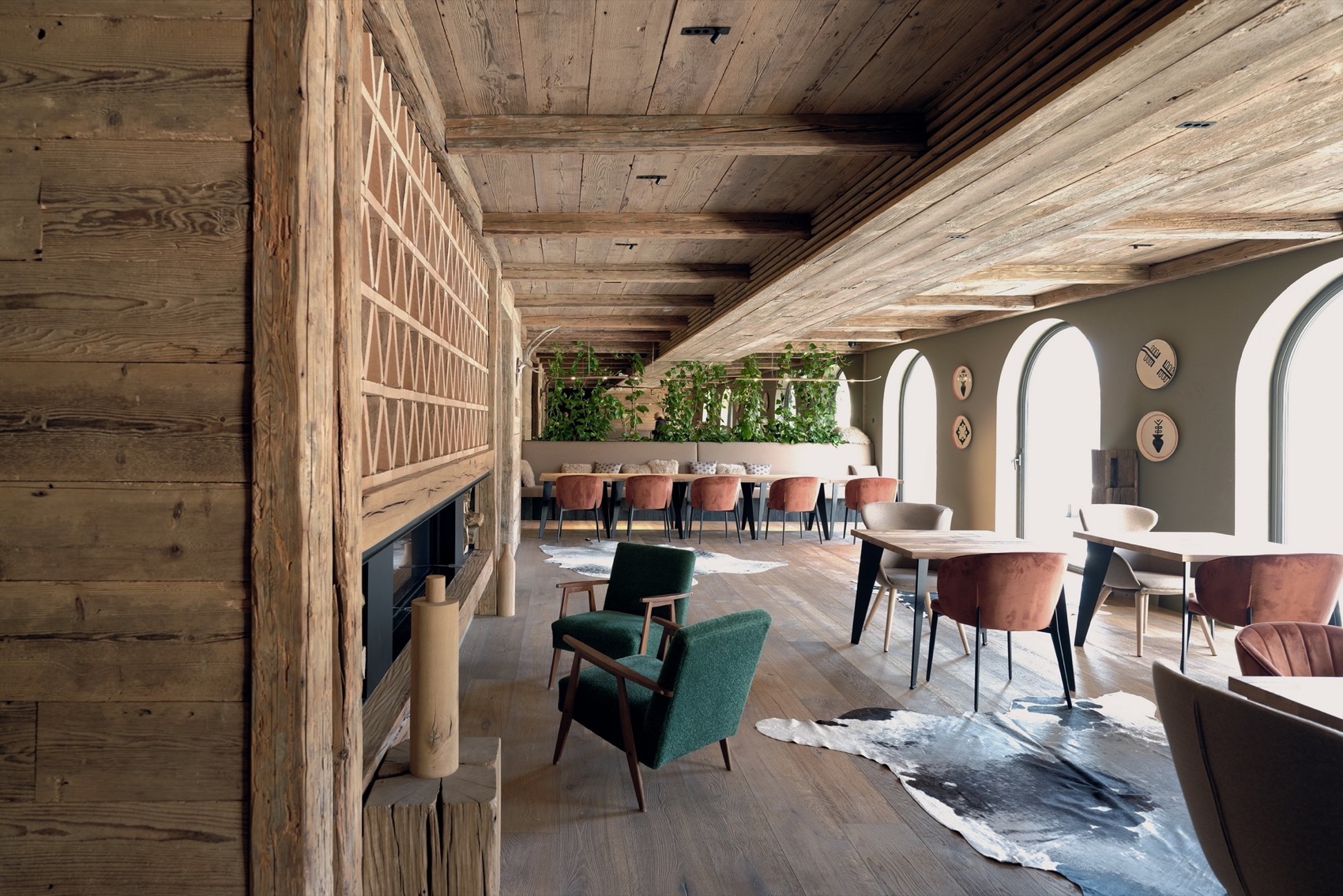 Alpine Hotel by OFIS ARHITEKTI - 谷德设计网