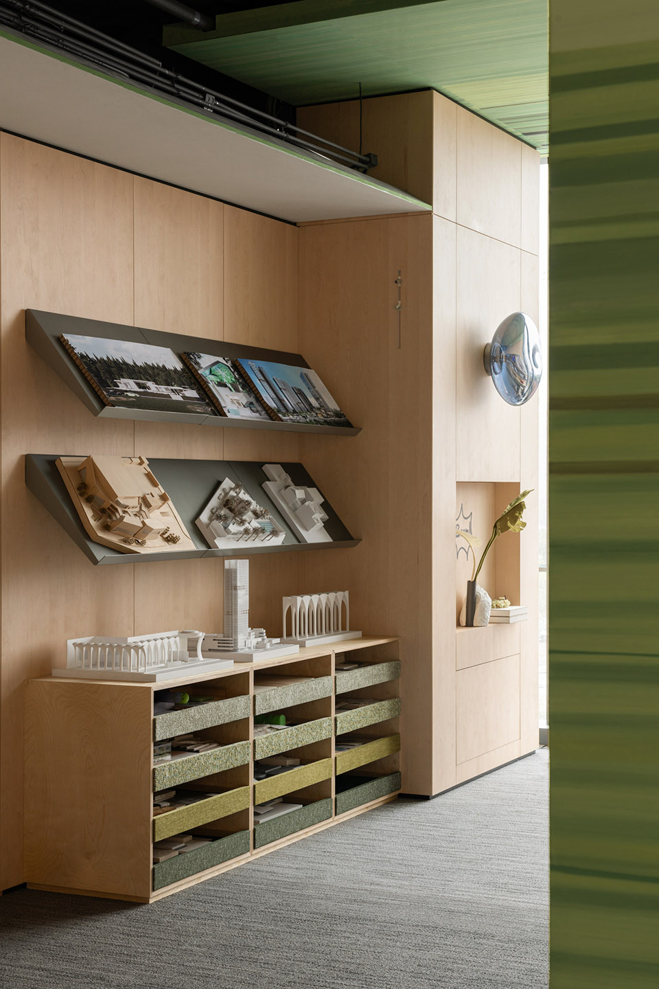 Design Plus Design Office Headquarters by DPD - 谷德设计网