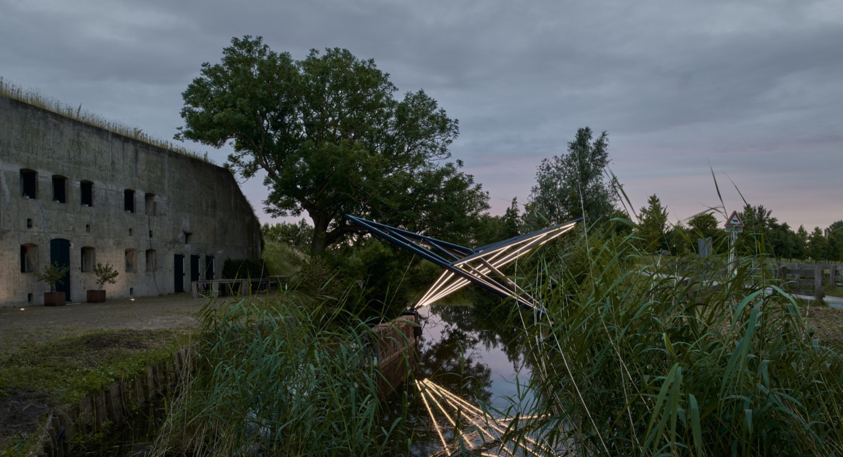 Syndesmos by Siba Sahabi in Collaboration with Serge Schoemaker ...