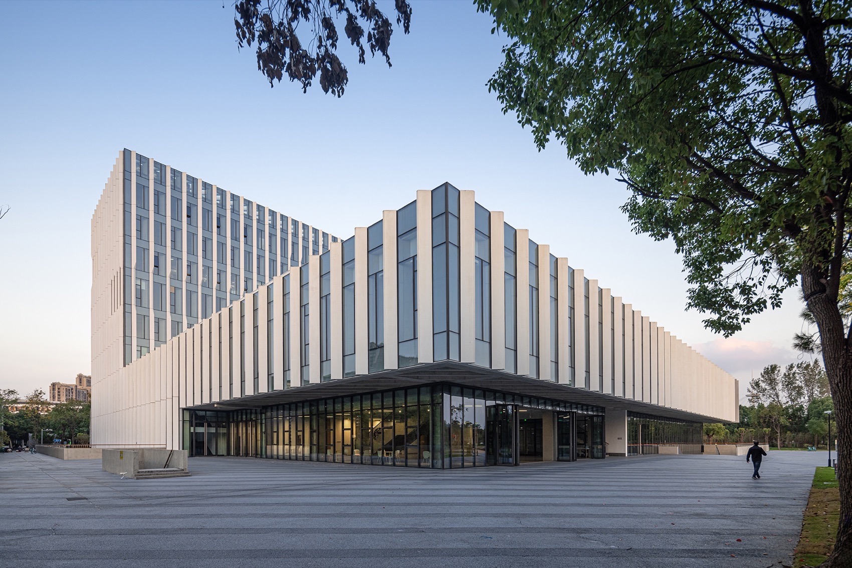 Yijia Building of Tongji University (Students’ Activity Center in ...