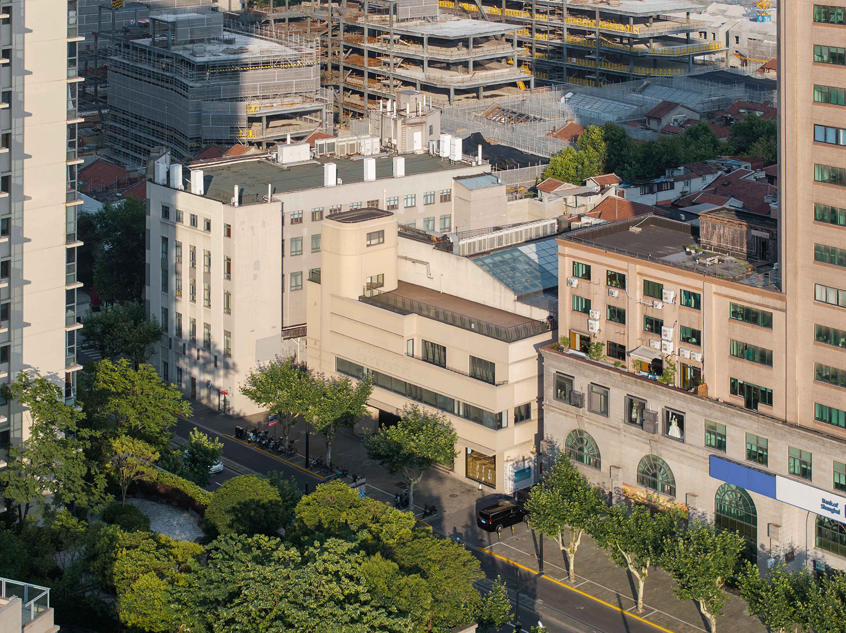 Lafayette Culture Center Renovation by TheY Architects - 谷德设计网