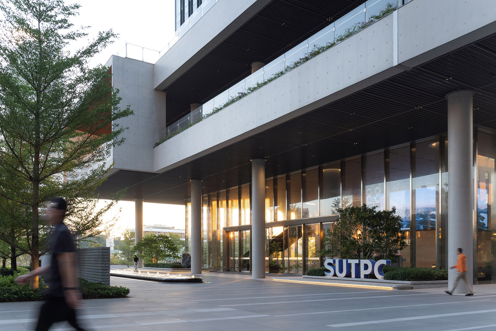 Shenzhen Longhua Design Headquarters Landscape Project Phase 1 by ...