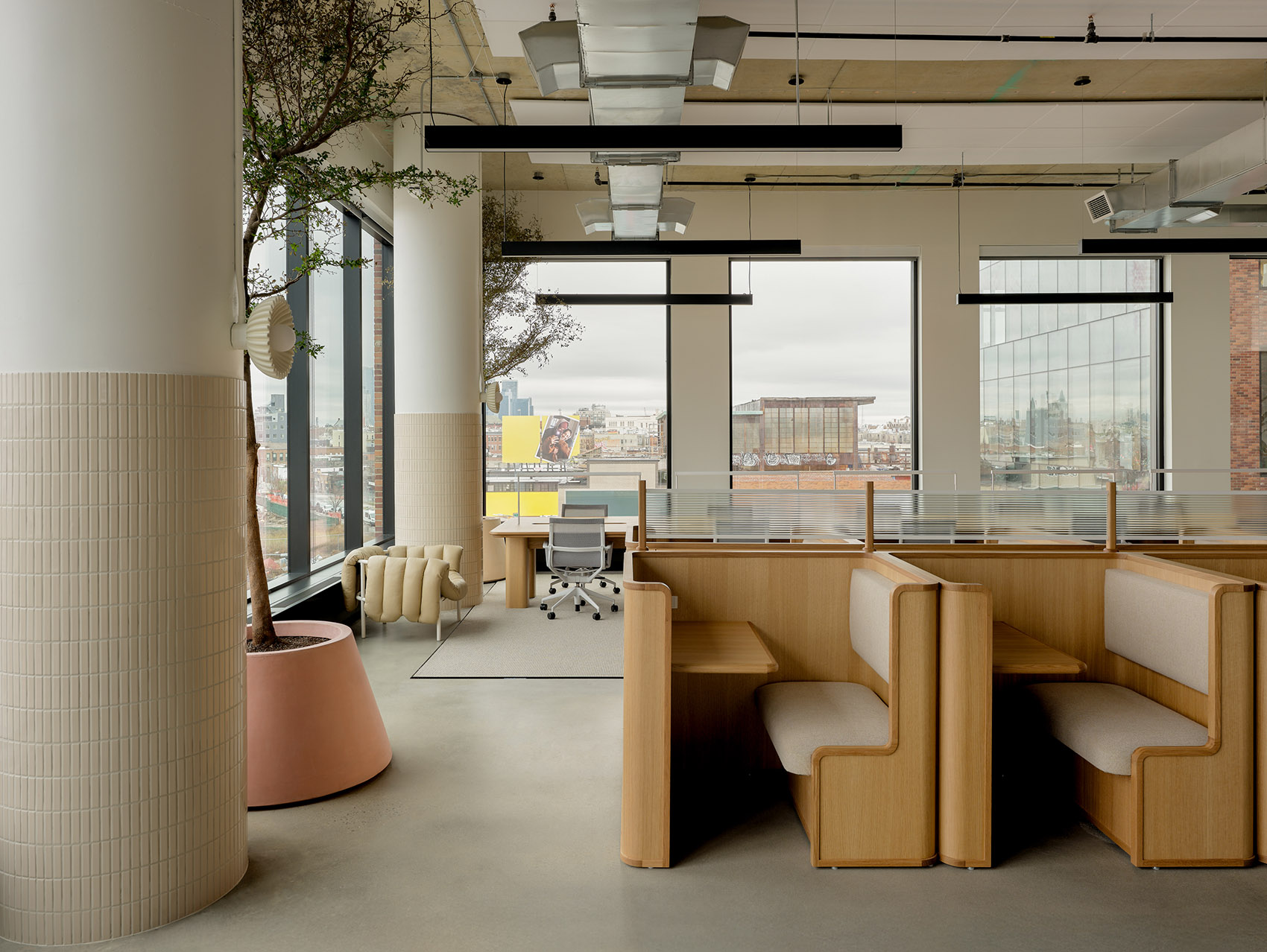 amika haircare brand HQ by CIVILIAN - 谷德设计网