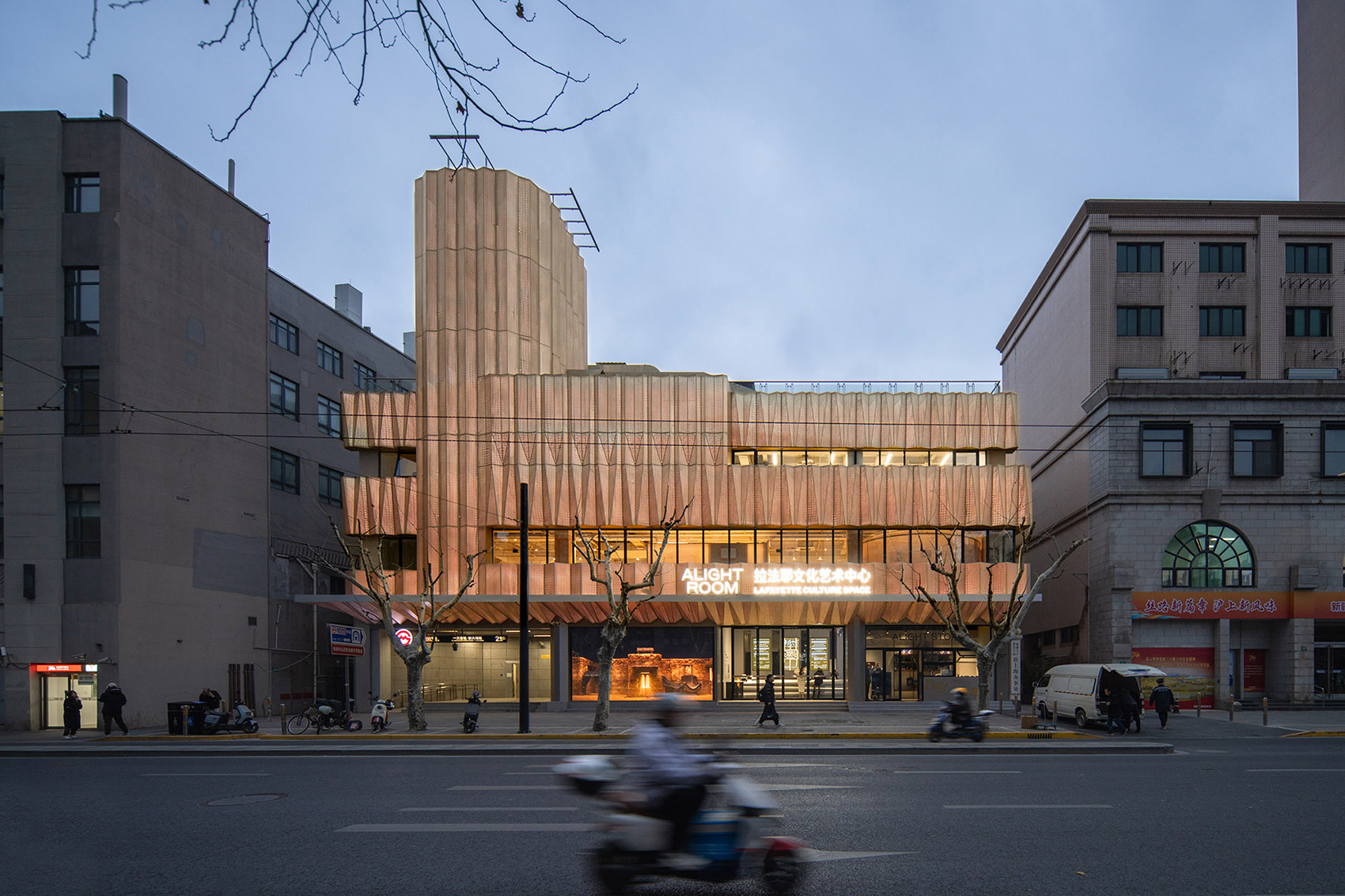 Lafayette Culture Center Renovation by TheY Architects - 谷德设计网