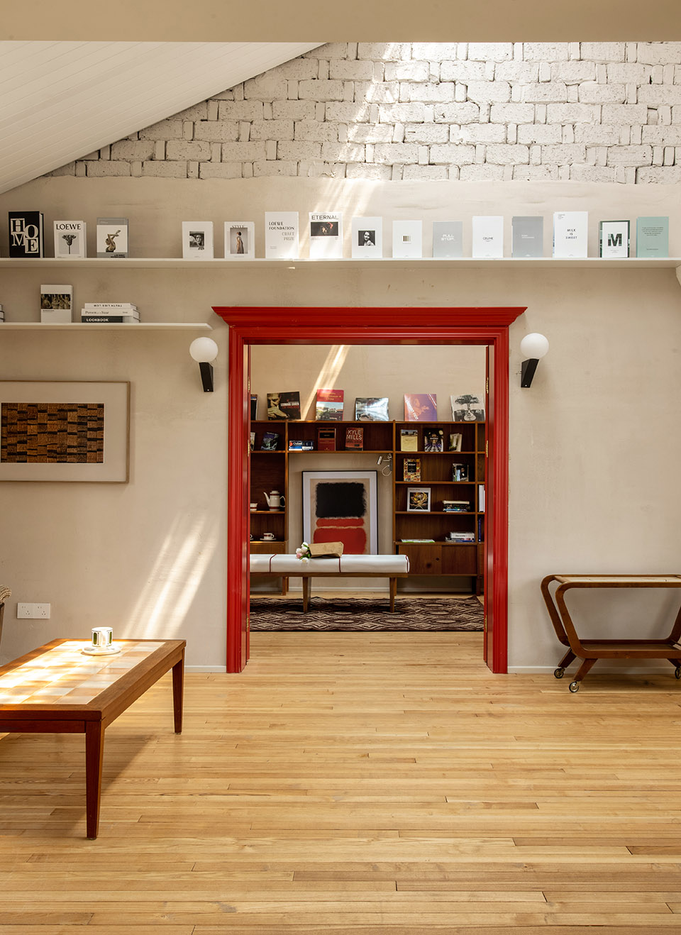 Yixu Photography Base·Laosha Store by Hangzhou DZZW Architecture Design ...