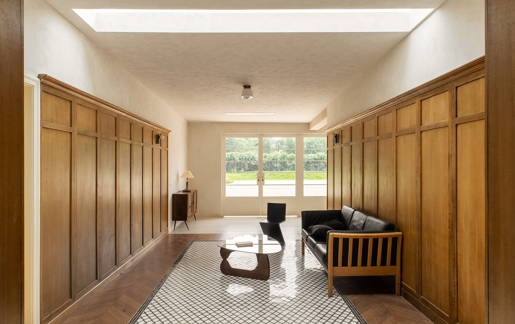 Yixu Photography Base·Laosha Store by Hangzhou DZZW Architecture Design ...