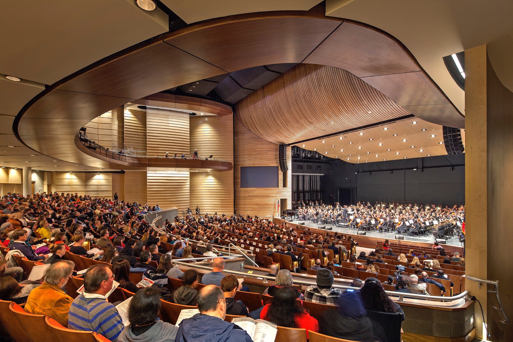 The AISD Performing Arts Center by Pfluger Associates Architects + Miró ...