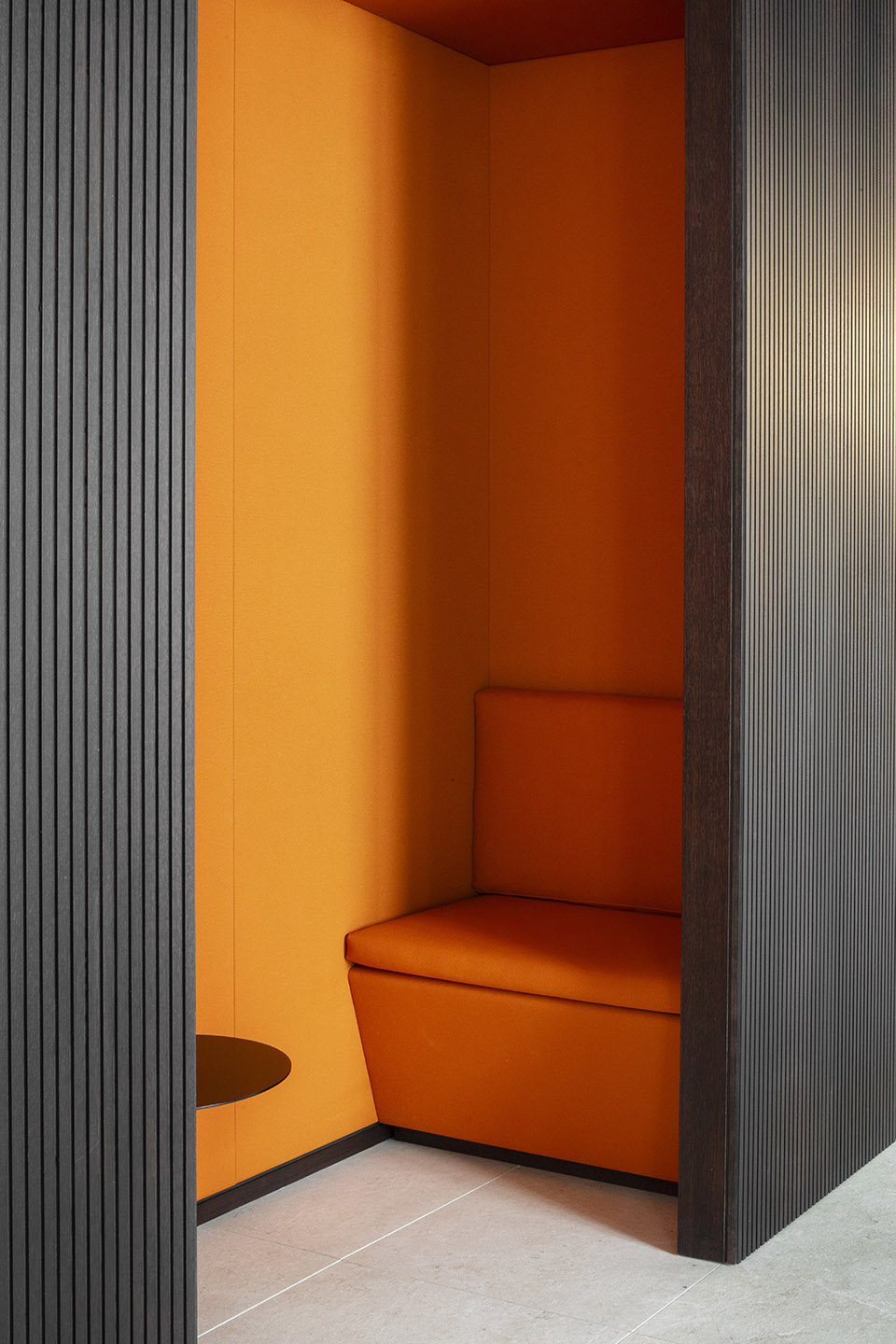 DLA Piper’s New Italy Headquarters by Alvisi Kirimoto - 谷德设计网