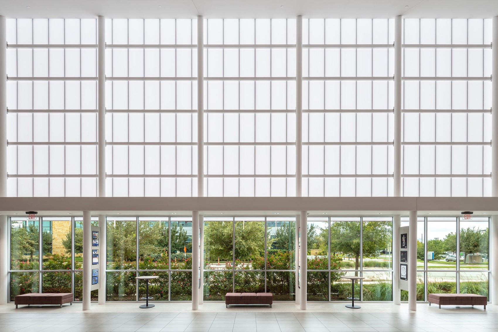 The AISD Performing Arts Center by Pfluger Associates Architects + Miró ...