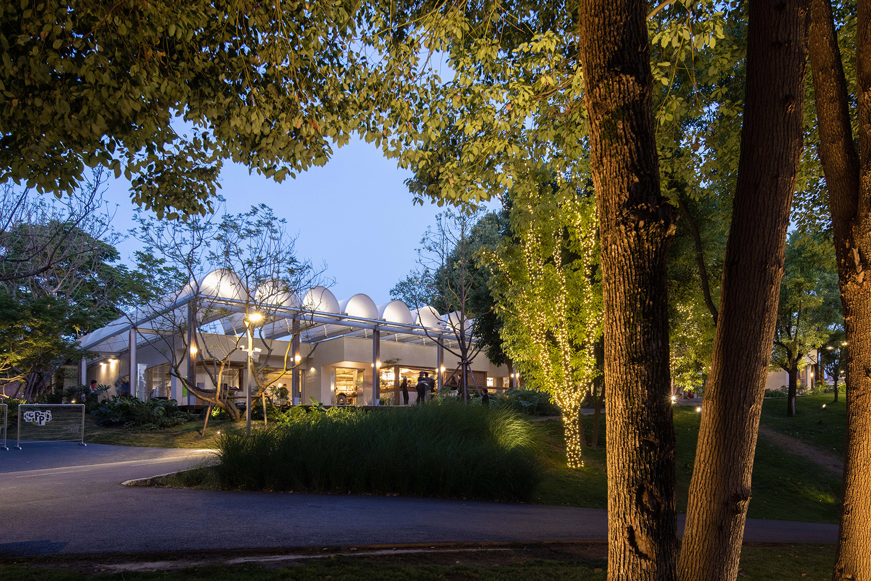 Luxe Lake CPI Island Phase-II by vari architects - 谷德设计网