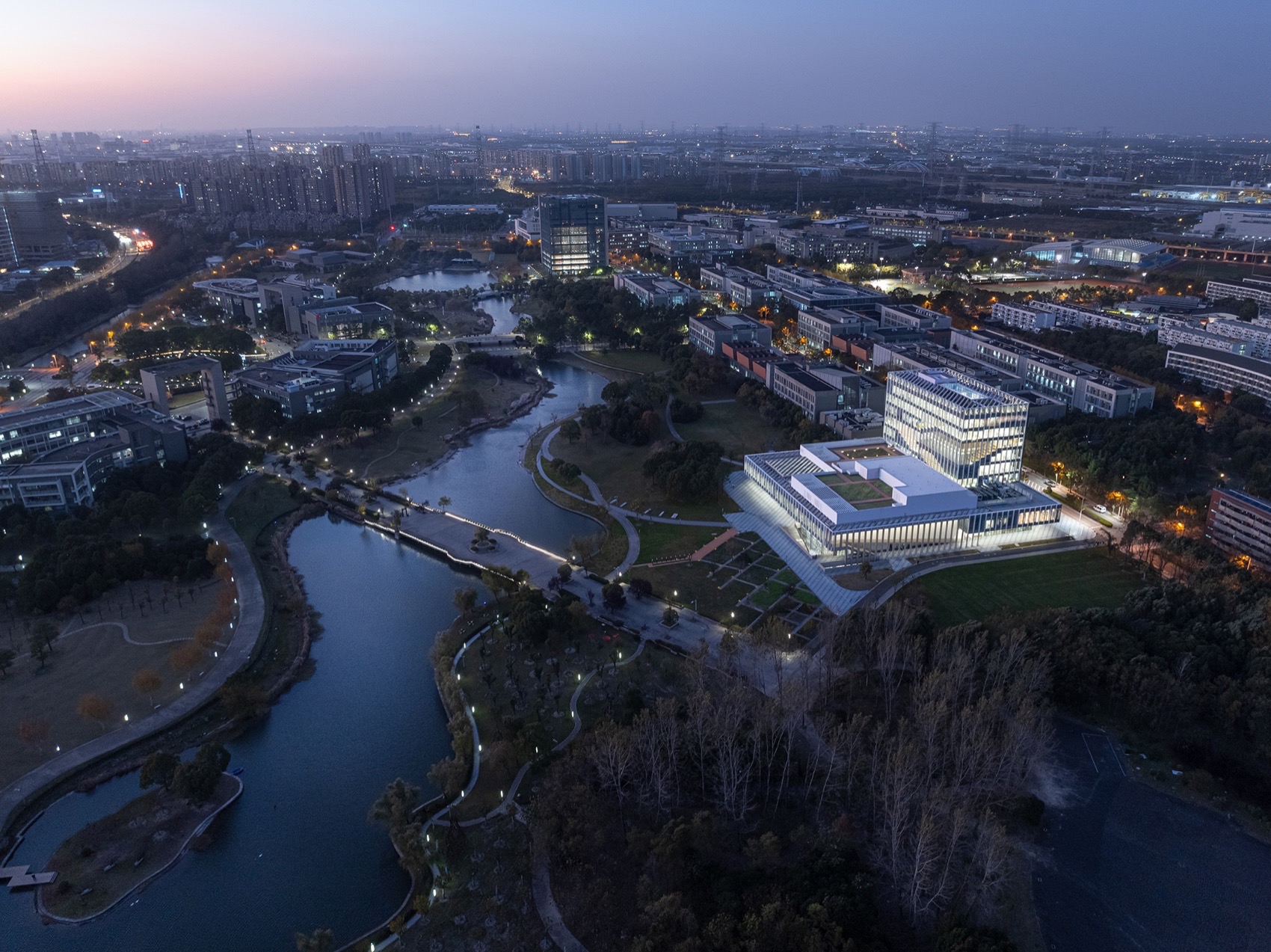 Yijia Building of Tongji University (Students’ Activity Center in ...