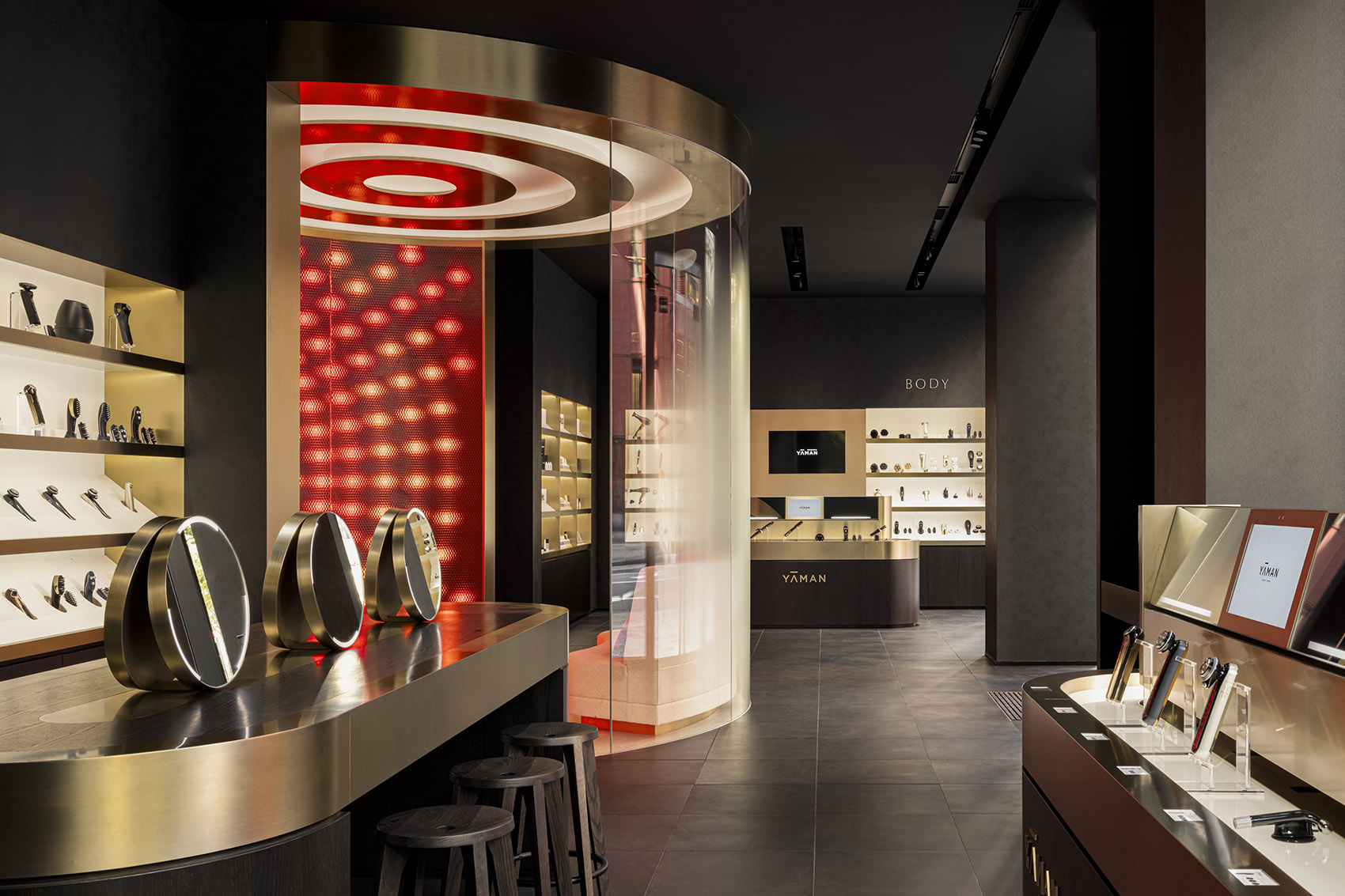 YA-MAN the store Ginza by I IN Inc. - 谷德设计网