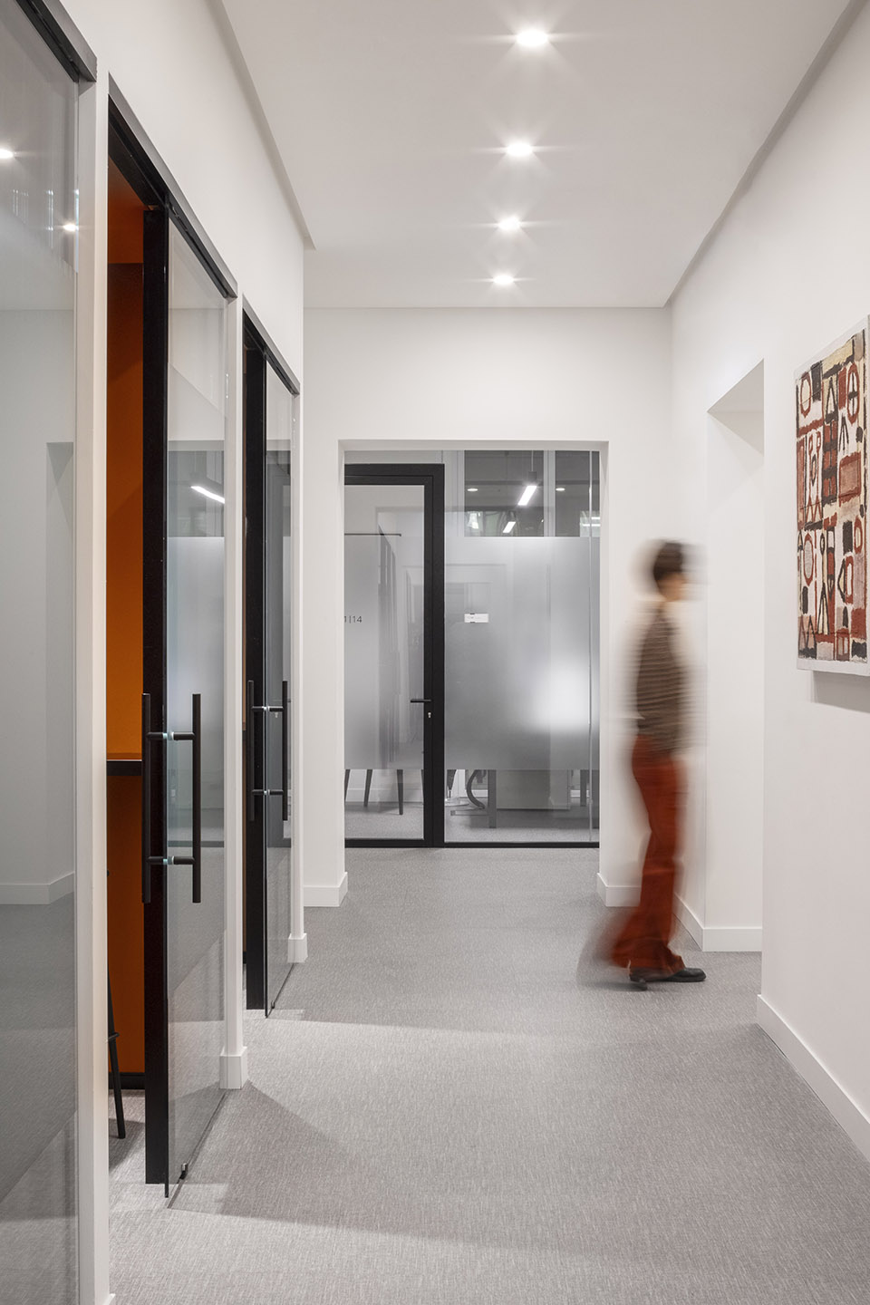 DLA Piper’s New Italy Headquarters by Alvisi Kirimoto - 谷德设计网