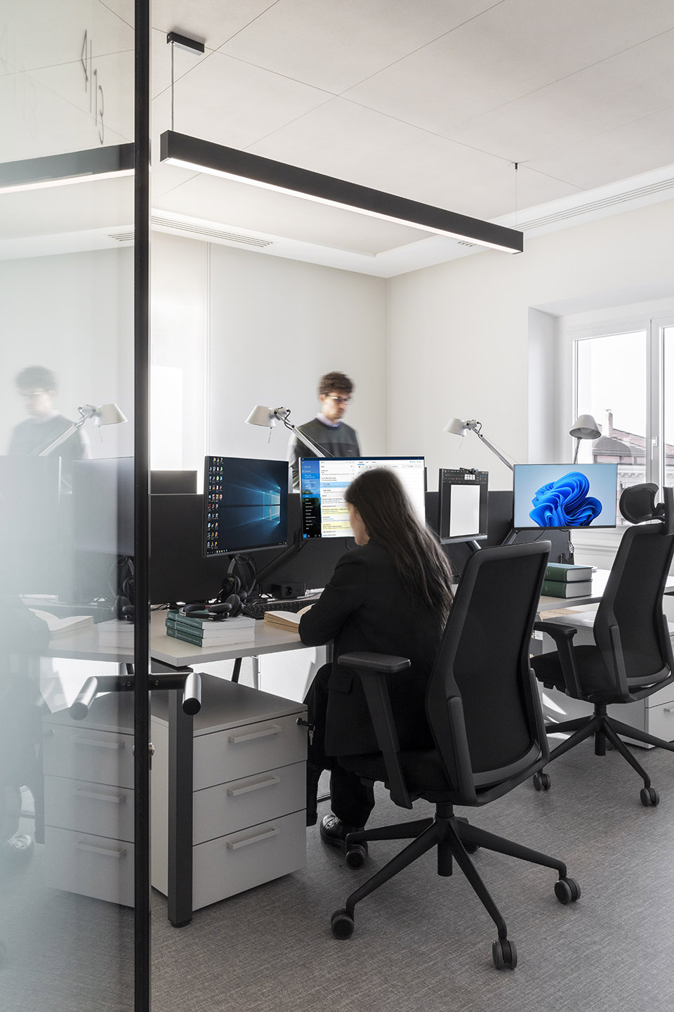 DLA Piper’s New Italy Headquarters by Alvisi Kirimoto - 谷德设计网