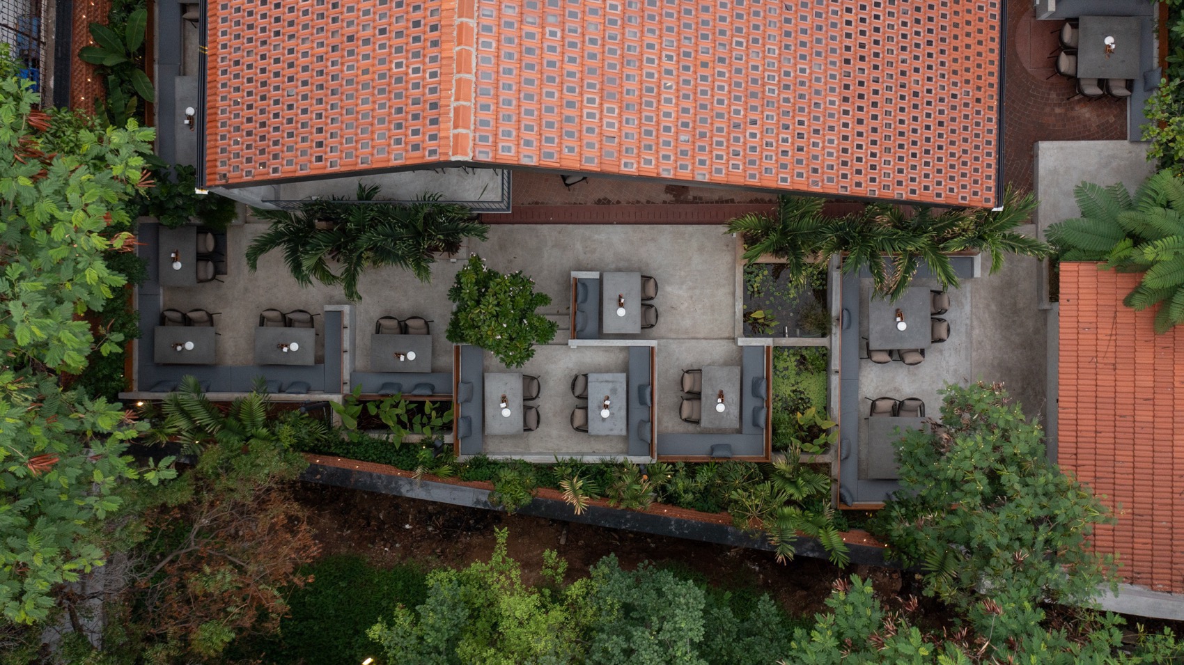 Forefathers by 23 Degrees Design Shift - 谷德设计网